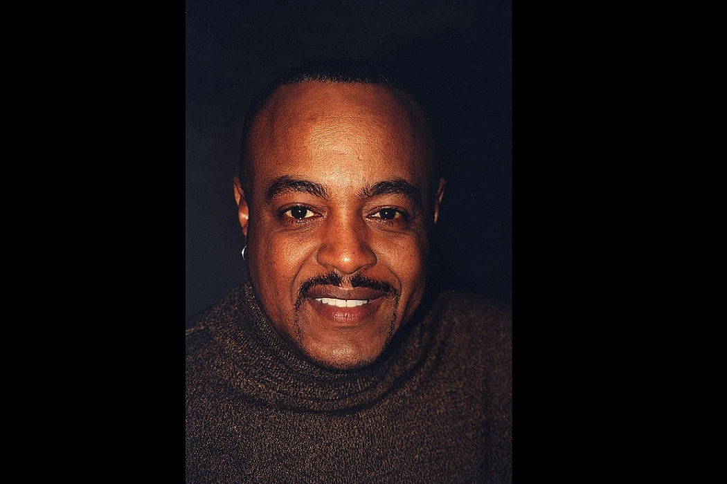 Peabo Bryson Passes Away at 75: Remembering the Voice Behind Disney’s ...